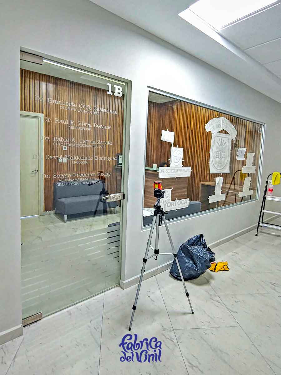 Letreros para Puerta de Consultorio (Hospital Real San José ...